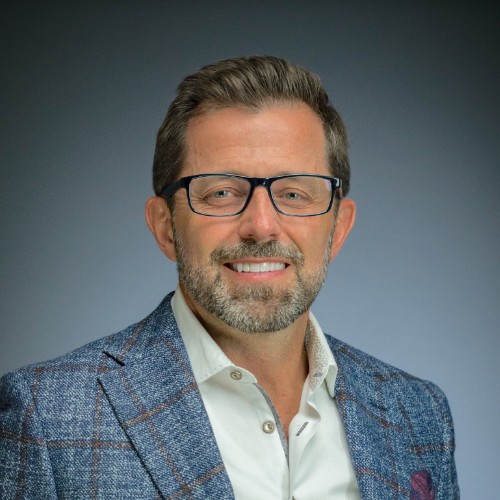 40 CROs to Watch | Pavilion | Chief Revenue Officers